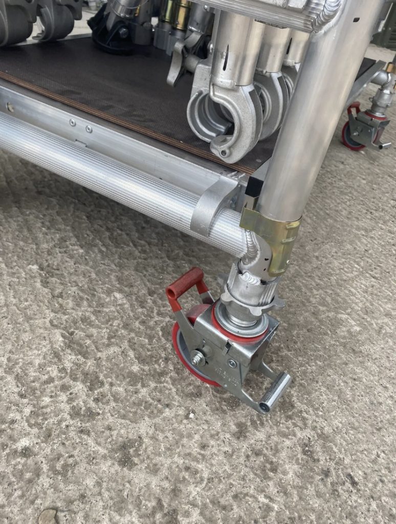 6.1m Working Height UTS One Man Build Scaffold Tower – SWTH Access